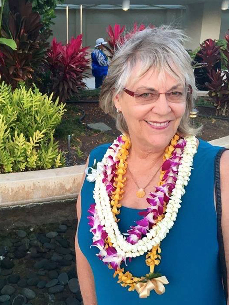 Sandy Miranda – Tuning In